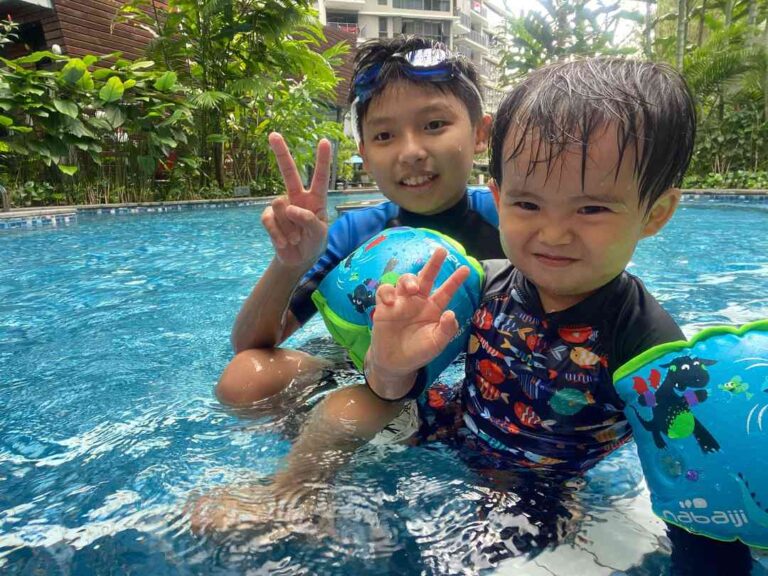 Professional Adult Swimming Lessons In Singapore